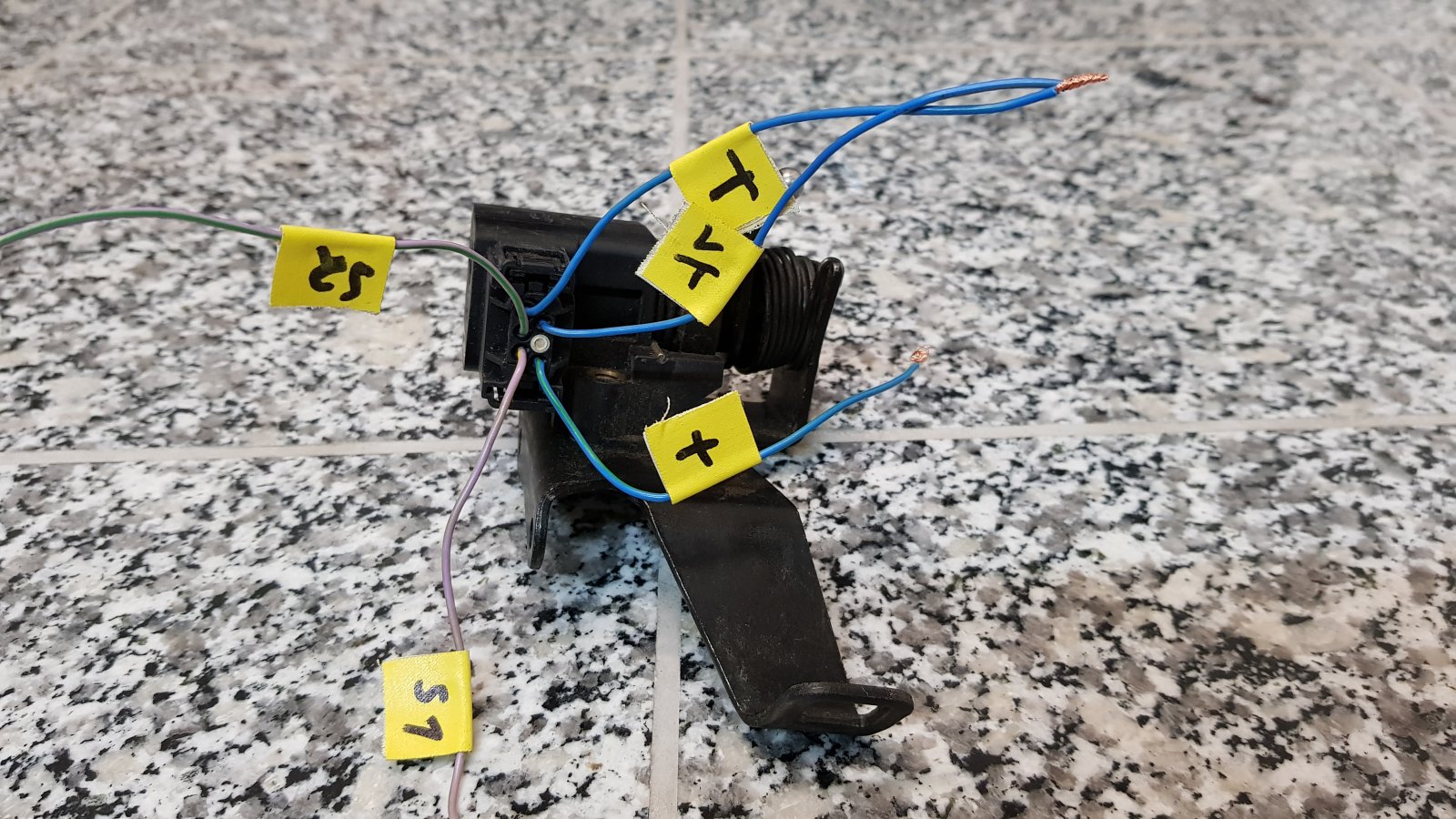 Automotive hall sensor for simracing