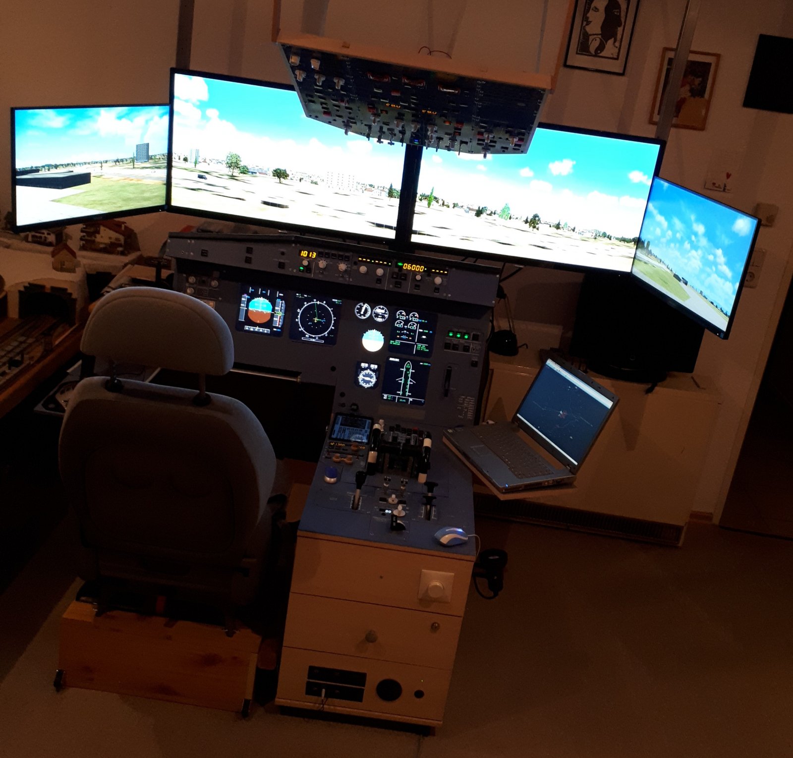 Showroom - 2 DOF motion seat for A320 home cockpit